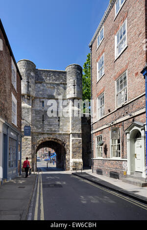 Bootham Bar, gate and wall with York Minster in the back, York ...