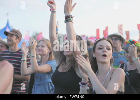crowd cheering with hands in the air, standing ovation, The Pixies ...