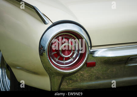 Rear view of a 1963 Ford Thunderbird Stock Photo - Alamy