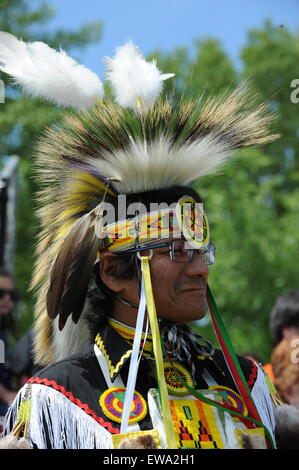 Winnipeg, Manitoba, Canada. 20th June, 2015. Native American people ...
