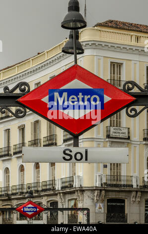 Sol Metro and Train Station Entrance, Madrid Stock Photo - Alamy