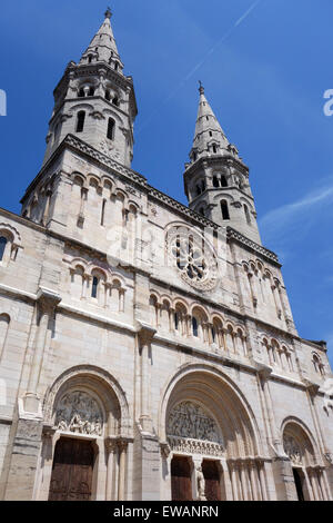St Pierre church Macon Burgundy France Stock Photo - Alamy