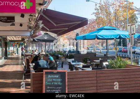 Manuka village a suburb of Canberra with shops and stores , Canberra ...