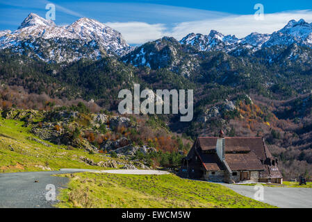 Panoramic views from Larra Belagua area in Roncal Valley, Navarre ...