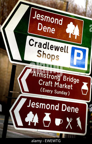 Directions sign, Jesmond Dene Stock Photo - Alamy