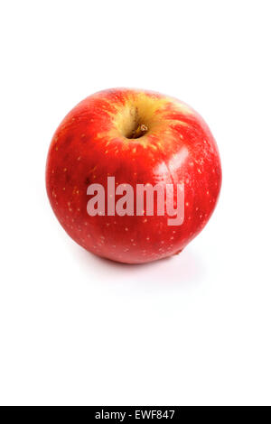 Row of juicy ripe apples on green background Stock Photo - Alamy