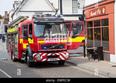 Suffolk Fire and Rescue Fire Engine Stock Photo - Alamy