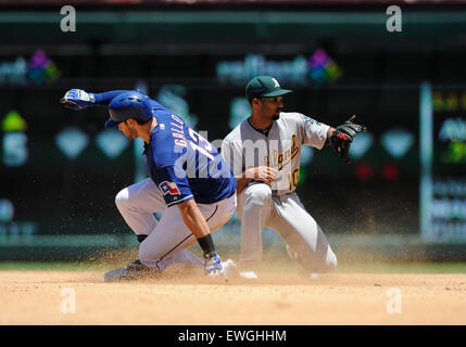 Arlington, Texas, USA. 25th June, 2015. Texas Rangers third baseman ...