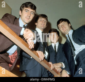 SWINGING BLUE JEANS UK pop group in 1964. From left: Norman Kuhlke ...