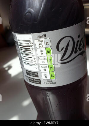 nutrition label coca cola coke can Stock Photo - Alamy