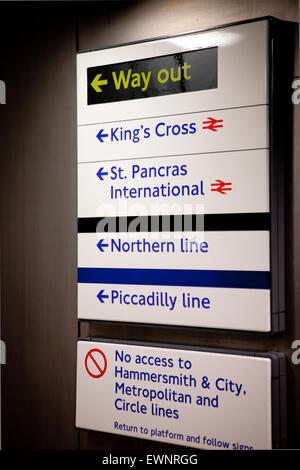 A London Underground TFL sign at King’s Cross station Stock Photo - Alamy