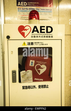 AED,Tokyo Metro Mitsukoshimae station,Chuo-Ku,Tokyo,Japan Stock Photo ...