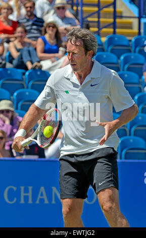 British tennis player Jeremy Bates and wife Ruth, Planet Hollywood 1994 ...