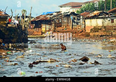 Slums of Freetown, Sierra Leone Stock Photo - Alamy