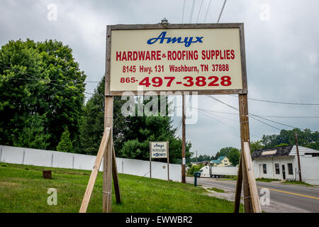 Washburn, Tennessee, USA. 01st July, 2015. Hardware Store Owner Jeff ...