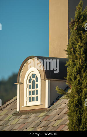 Protruding window frame. House on a stream, Alibaug, India. Architect ...