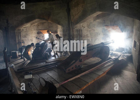 Mannequin models recreate battle scene inside Pendennis castle ...