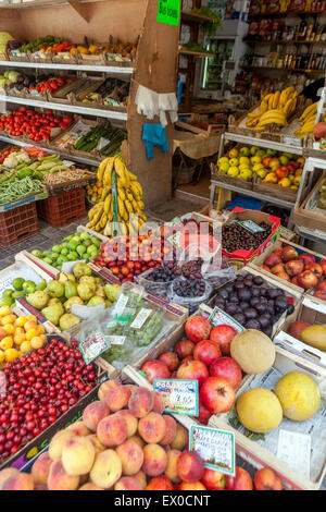 Fruit and vegetable market, Rethymno, Crete, Greece Stock Photo - Alamy