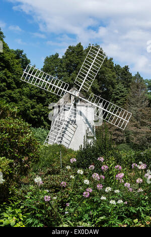 Windmill Garden, Heritage Museums and Gardens, Sandwich, Massachusetts ...