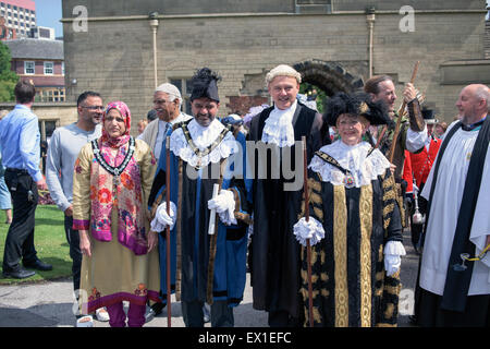 nottingham city council lord mayors bentley official car with ...