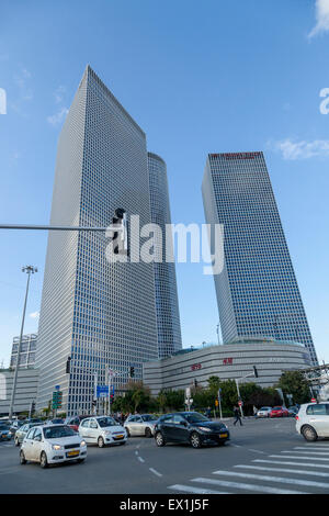 Azrieli Center Circular, Triangular and Square Towers in Tel Aviv city ...