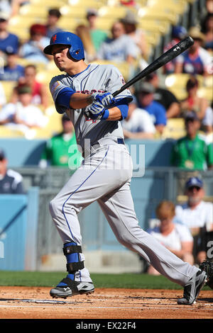 July 4, 2015: New York Mets relief pitcher Alex Torres #54 pitches in ...