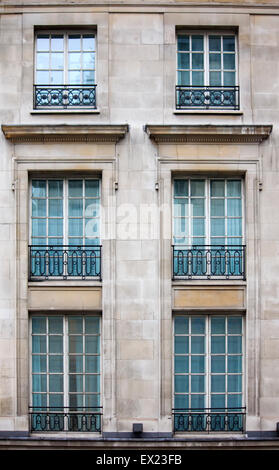 windows in the city of london home and office skyscraper building Stock ...