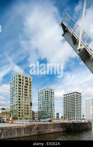 View of Kattendijkdok and Londenbrug Bridge in Antwerp, Belgium Stock ...