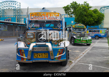 Street bar in Manila in Luzon Metro Manila in the Philippines in ...