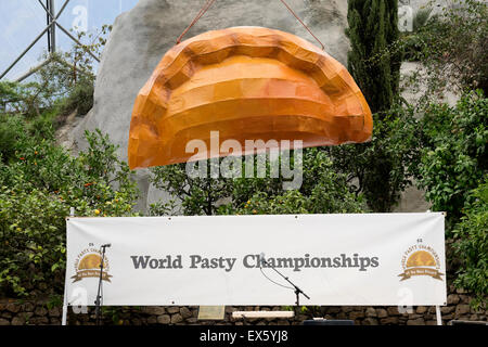 Giant Cornish Pasty Stock Photo - Alamy