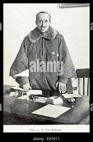 Manuel Fal Conde the Carlist leader (dark coat 4th from left), leader ...