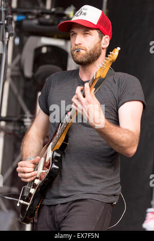 Dover, Deleware, USA. 18th June, 2015. Guitarist CLAY FRANKEL of Twin ...