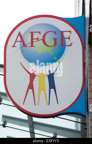 American Federation of Government Employees (AFGE) members arrive for a ...