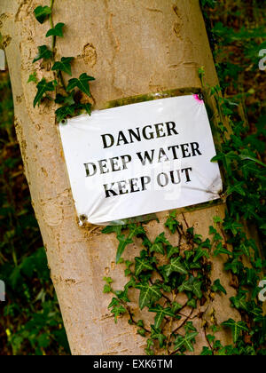 Danger Deep Water, Keep Out Warning Signs Stock Photo - Alamy