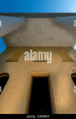 Holwell Temple at Castle Hill Estate, Filleigh, Devon Stock Photo - Alamy