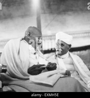 Mahatma Gandhi and Madan Mohan Malaviya Banaras Hindu University, Uttar ...