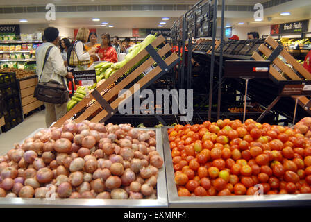 Reliance Fresh, Departmental Store, Reliance Retail, Supermarket ...