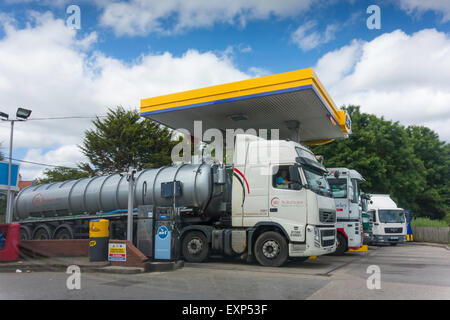 Heavy Goods Vehicle HGV refuelling station Jet brand diesel fuel Stock ...