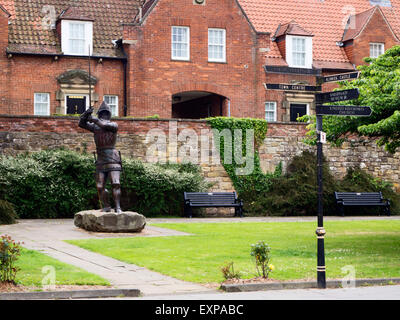 Bronze statue of Sir Henry Percy (1634-1403) aka Harry Hotspur, sited ...