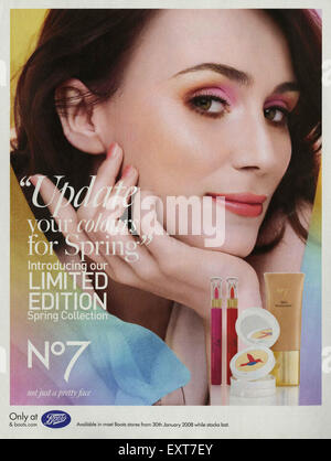 2000s UK Boots No7 Magazine Advert Stock Photo - Alamy