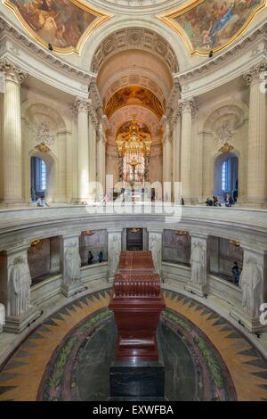 Coffin Of Napoleon in the church at the Les Invalides. Museum: State ...