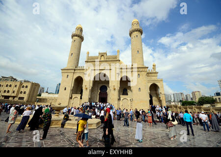 Baku, Azerbaijan. 18th July, 2015. Local Muslims attend a prayer ...