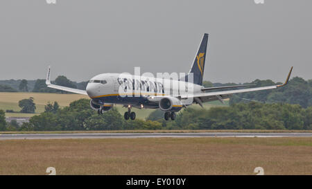 A Ryanair Boeing 737 coming in to land at Luton Airport in England ...