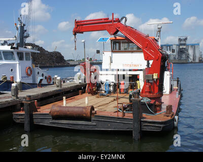 The Destiny, with ENI 02327404, is a container ship operating in the ...