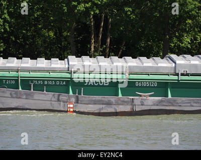 The 'Jacob' is a container ship and oil tanker operating on the ...