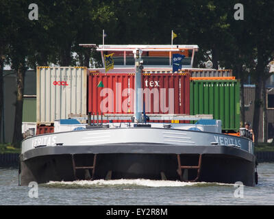 The container ship 'Veritas' is seen navigating the Amsterdam-Rijn ...