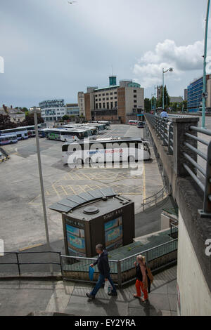 Plymouth Bus Station Bretonside Stock Photo - Alamy