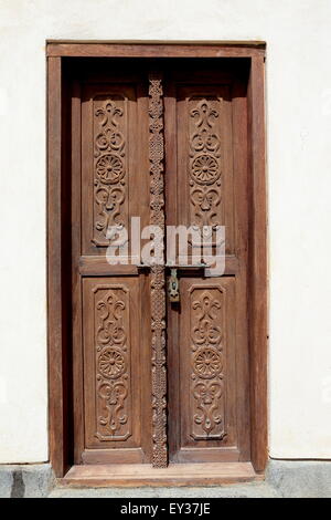 traditional carved wooden door, Bahrain National Museum, Manama ...