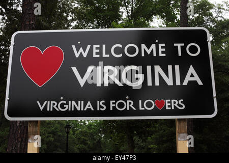 Welcome to Virginia sign Stock Photo - Alamy