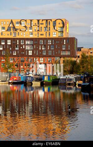 New Islington Marina, Manchester, UK Stock Photo - Alamy